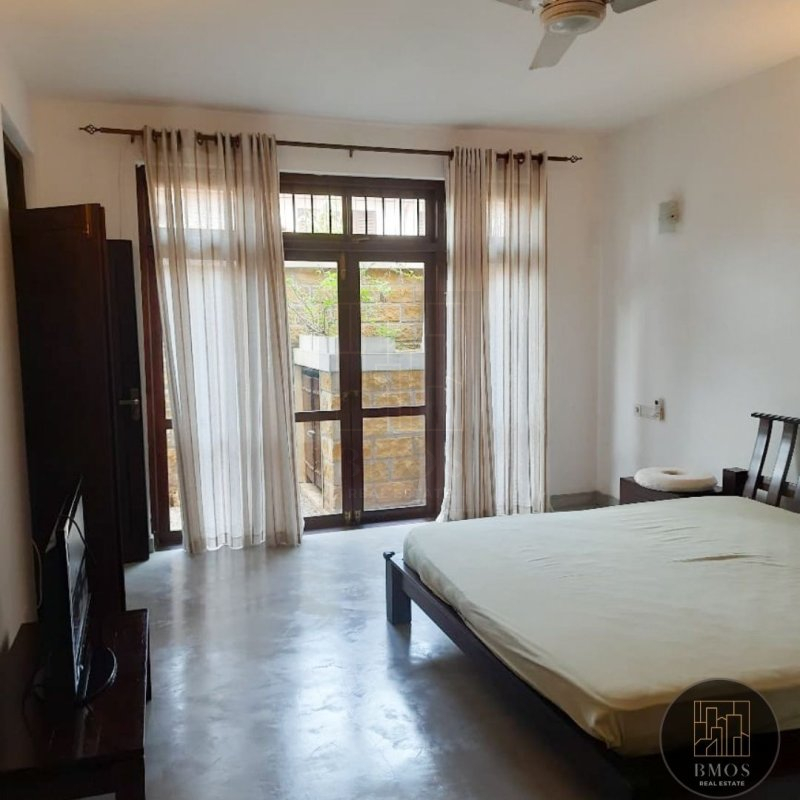 MODERN PROPERTY FOR RENT OR SALE AT SURANIMALA PLACE, COLOMBO 06